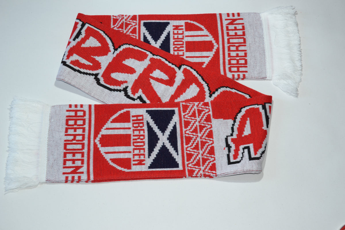 Aberdeen Acrylic Football Scarf – FootieFans